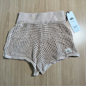 ALO Yoga | Shorts | Nwt Alo Yoga Openknit Highwaist Chase The Sun Short ...